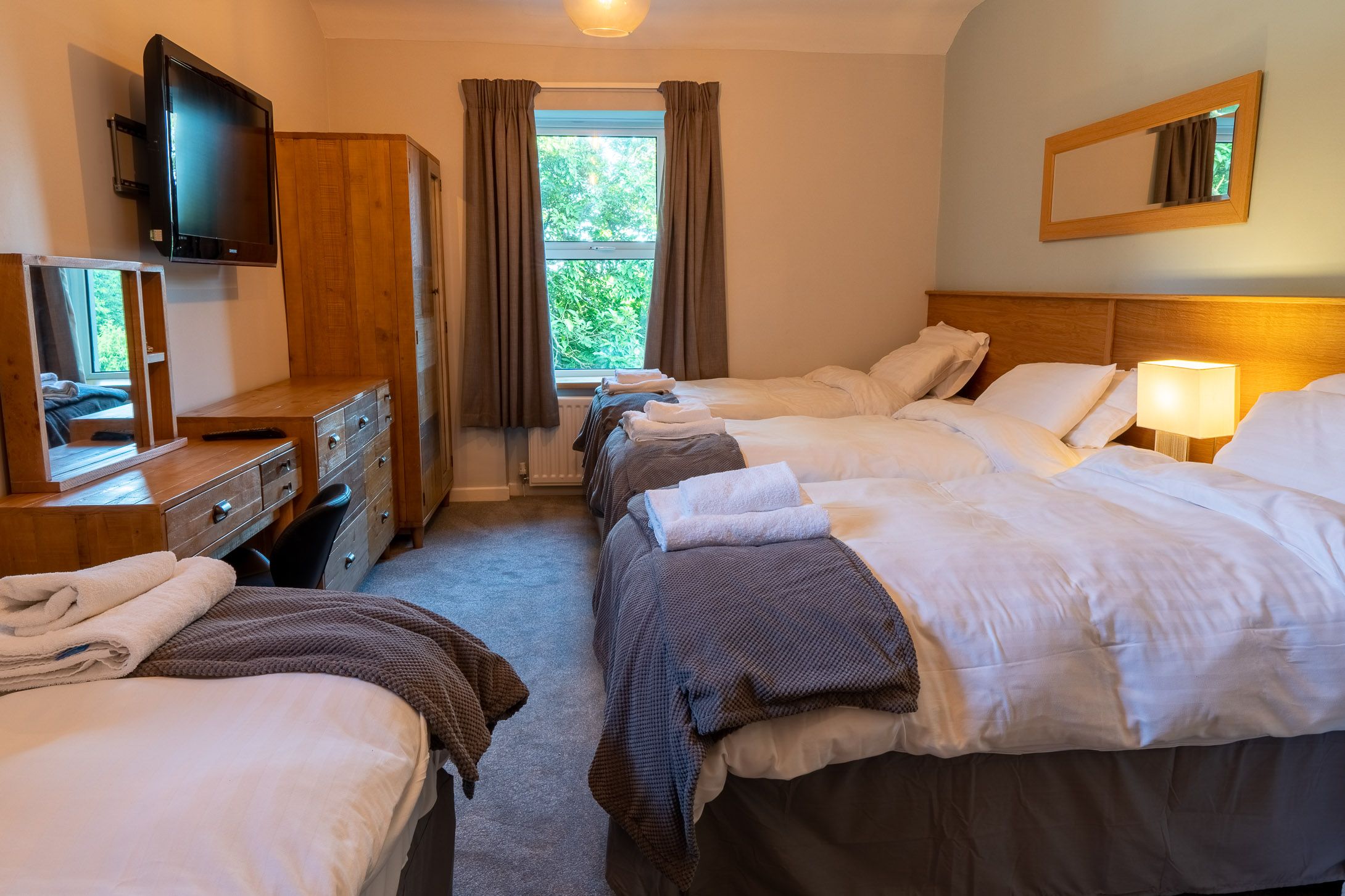 Ellie's Lodge | Group Accommodation | Ulverston, Lake District