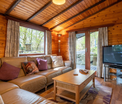 Neaum Crag - Lake District Lodges, Loughrigg - Herdwick Cottages